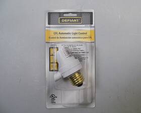532-456 DEFIANT Cfl Automatic Light Control Up